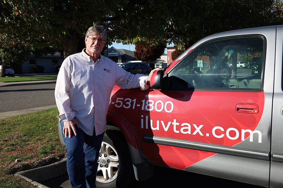 Accountant finds joy in helping people do their taxes | Tri-Cities Area ...