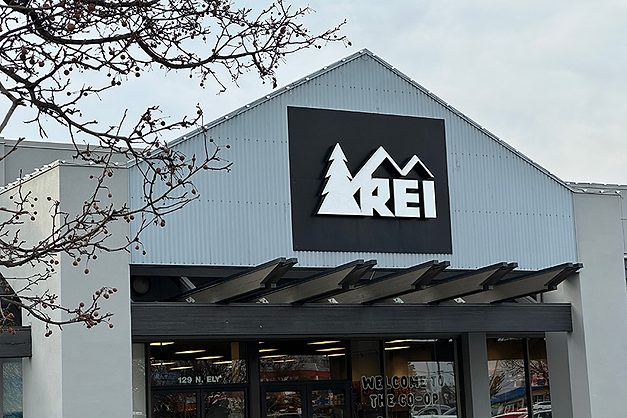 Rei Storefront Rei Store Riverside, CA Last Updated March 2025